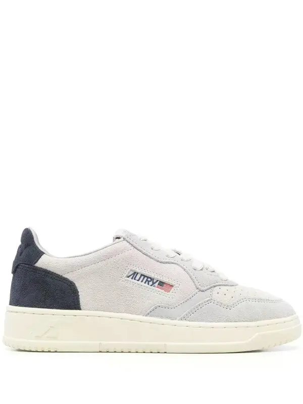 AUTRY Medalist Lace-up Sneakers