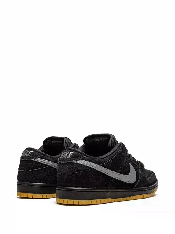 Nike Sb Dunk Low Pro Sneakers - Black