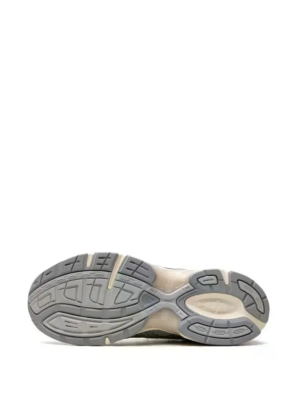 Asics Gel-1130 Comfort Sneakers