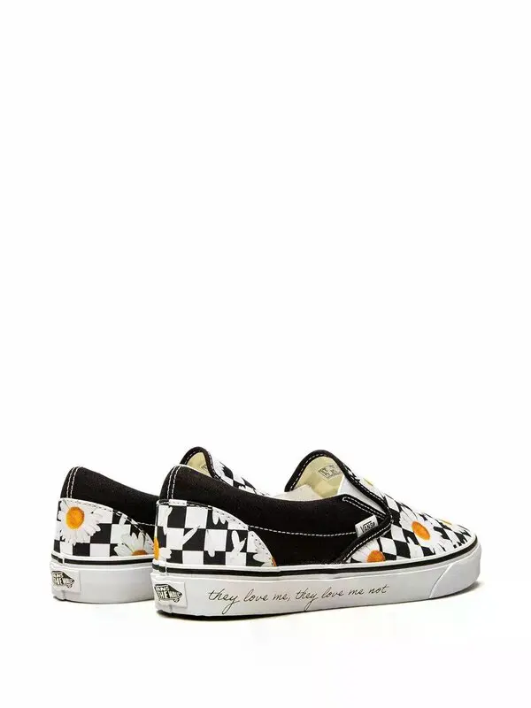 VANS Classic Slip-on Sneakers - White