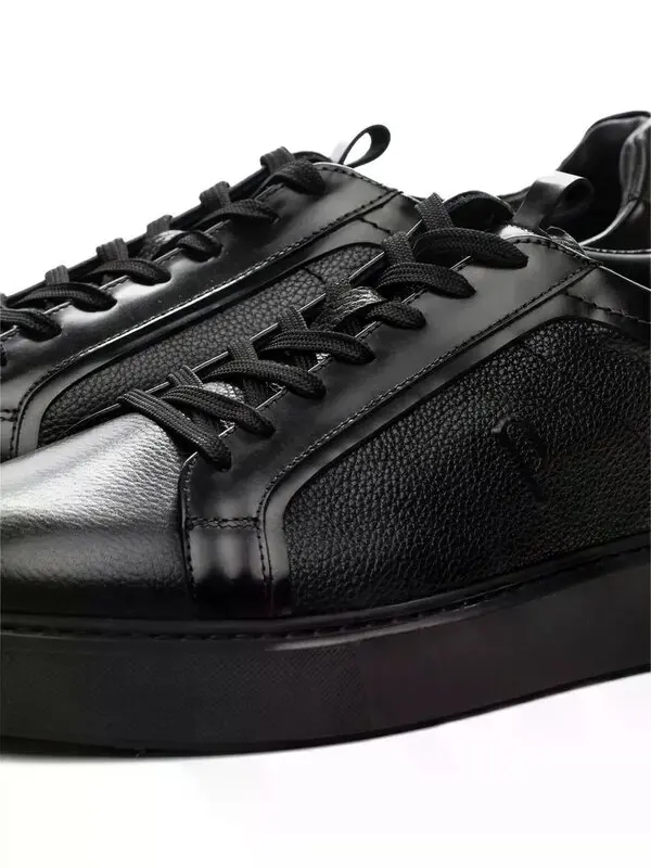 POCHE PARIS Leather Sneakers