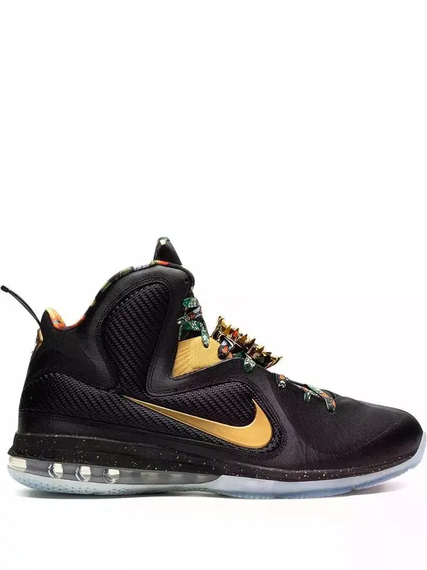 Nike Lebron Watch The Throne Sneakers