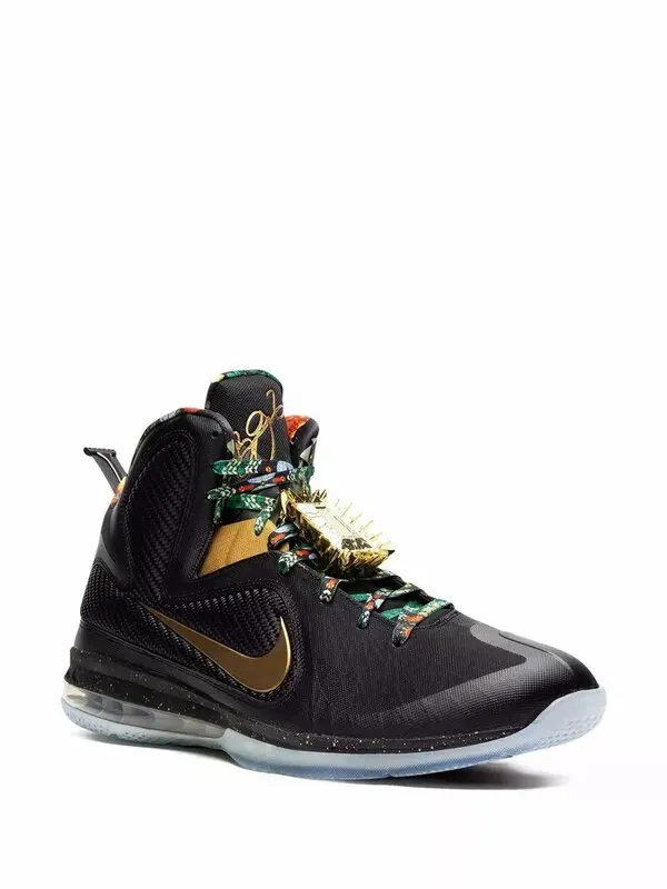 Nike Lebron Watch The Throne Sneakers