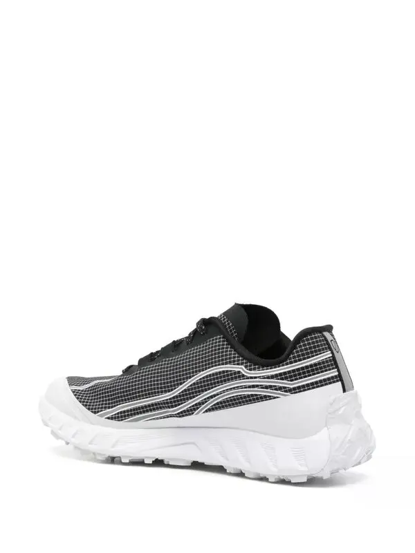 NORDA 002 Trail Lace-up Sneakers - Black