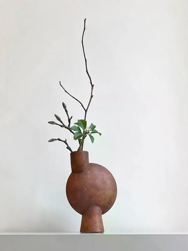 101 COPENHAGEN Sphere Asymmetric Vase