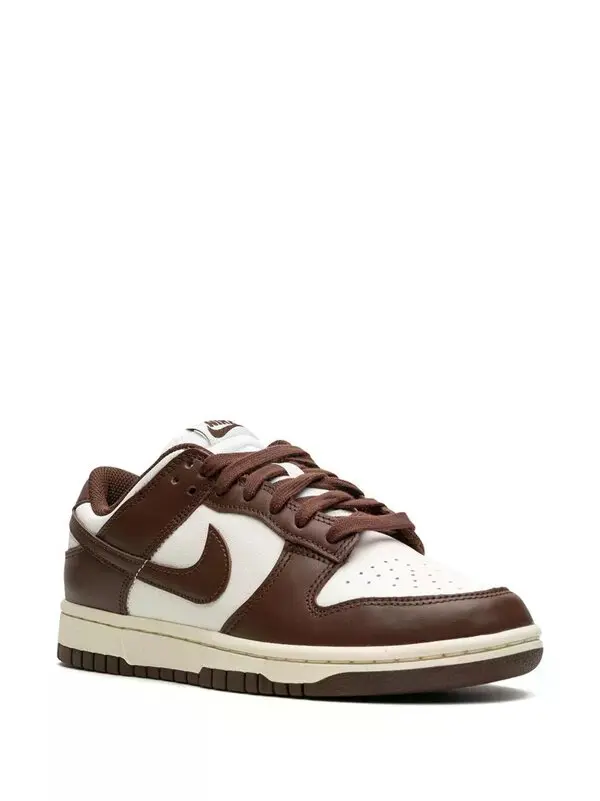 Nike Dunk Low Sneakers