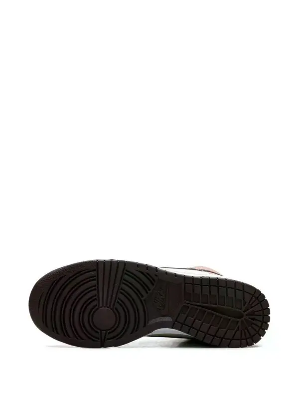 Nike Dunk High Dusted Clay Sneakers - Neutrals