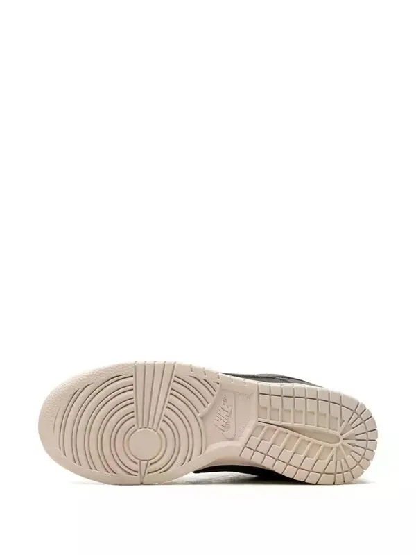 Nike Dunk Low Prm Sequoia Sneakers - Brown