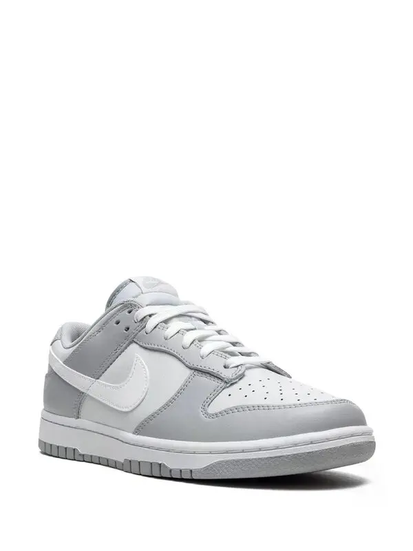 Nike Dunk Low Retro Two-tone Sneakers - Grey
