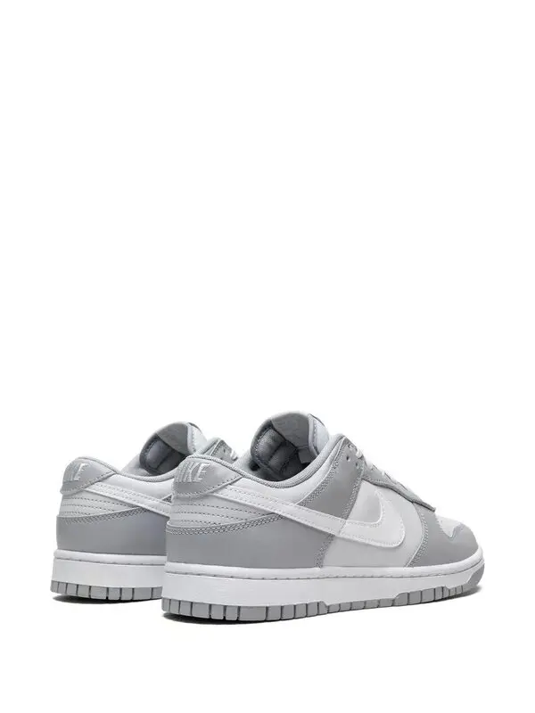 Nike Dunk Low Retro Two-tone Sneakers - Grey