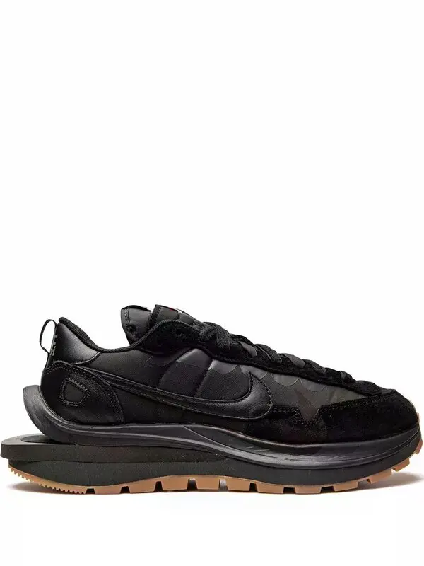 Nike X Sacai Vaporwaffle "off Noir" Sneakers - Black