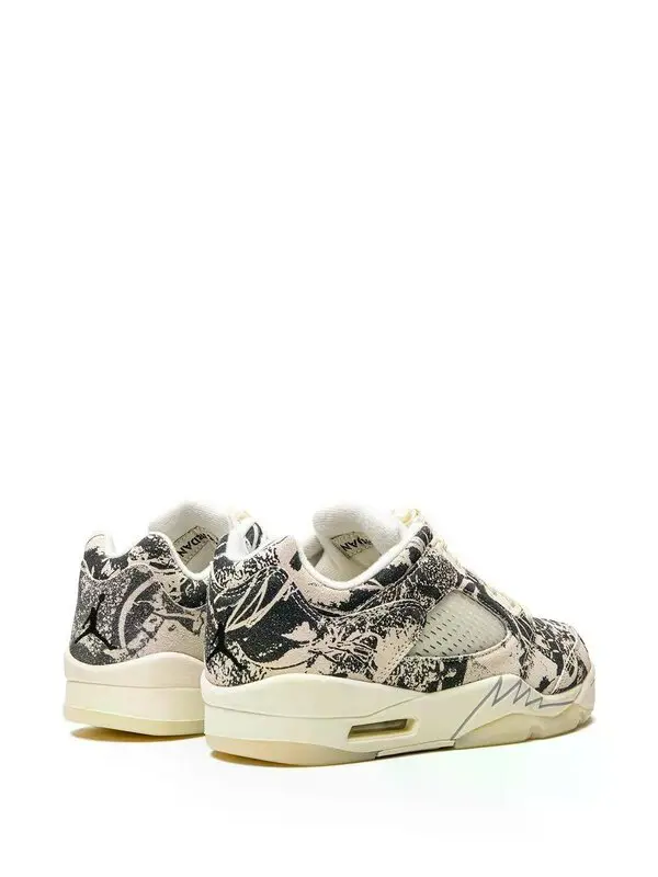 JORDAN Air Low Expression Sneakers - Neutrals