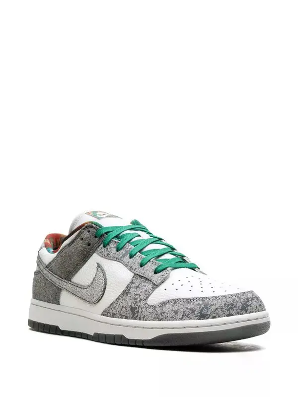 Nike Dunk Low Philadelphia Sneakers - Grey