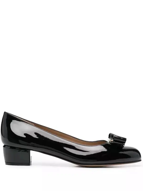 FERRAGAMO Vara Bow Pumps - Black