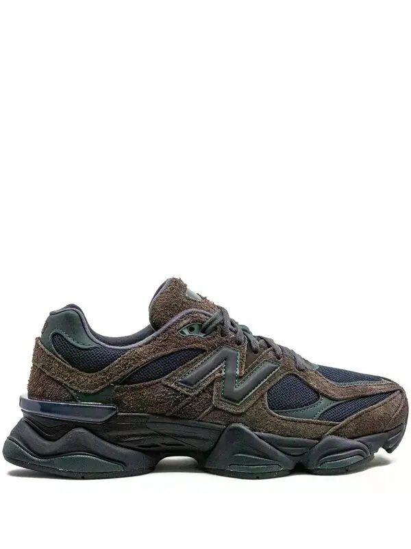 NEW BALANCE 9060 Sneakers - Brown