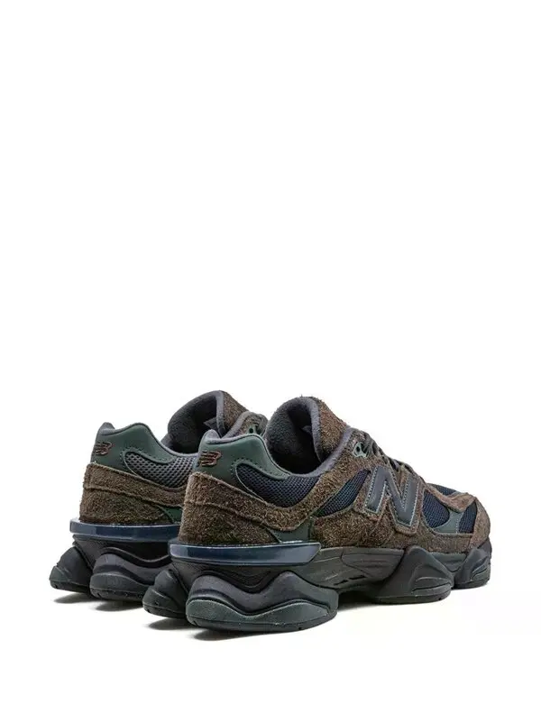 NEW BALANCE 9060 Sneakers - Brown