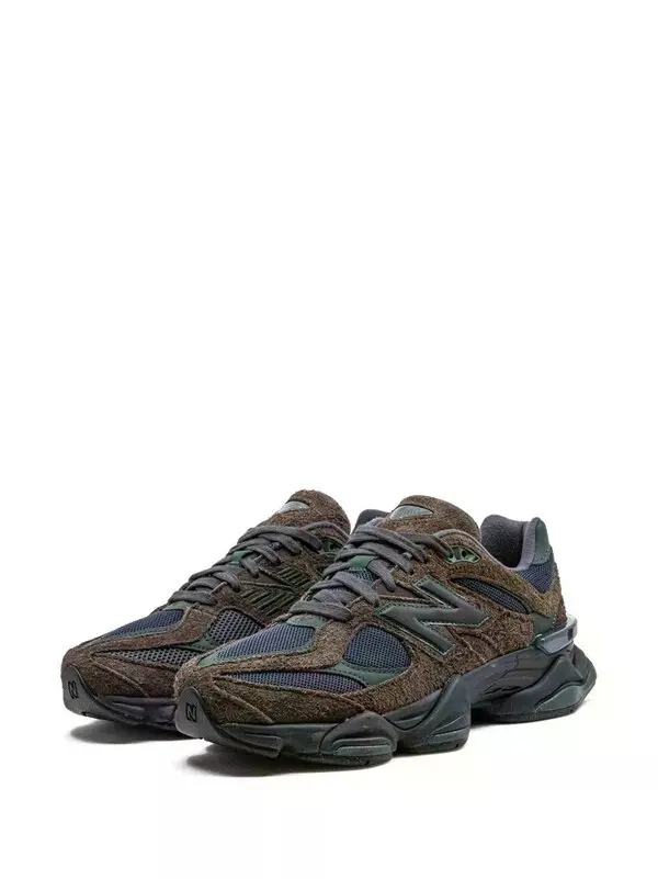 NEW BALANCE 9060 Sneakers - Brown