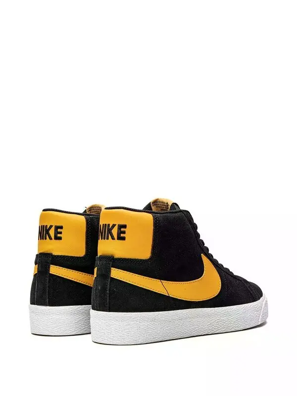 Nike Sb Zoom Blazer Mid Sneakers - Black