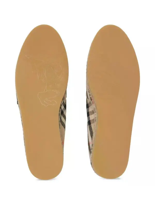 Burberry Check Espadrilles - Neutrals