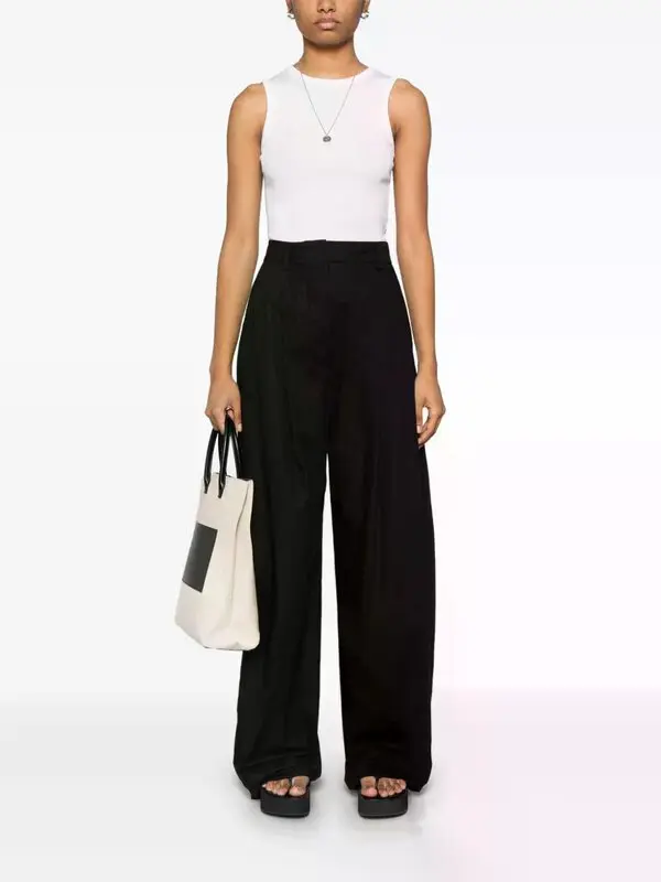 THELATEST Pleated Trousers