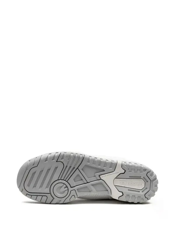 NEW BALANCE 650 Sneakers