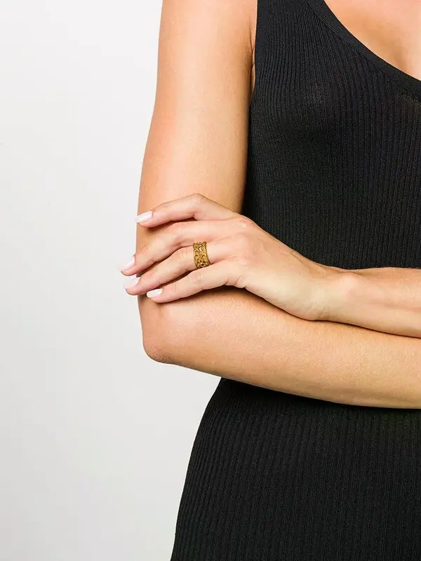LOVENESS LEE Piloso Textured Ring