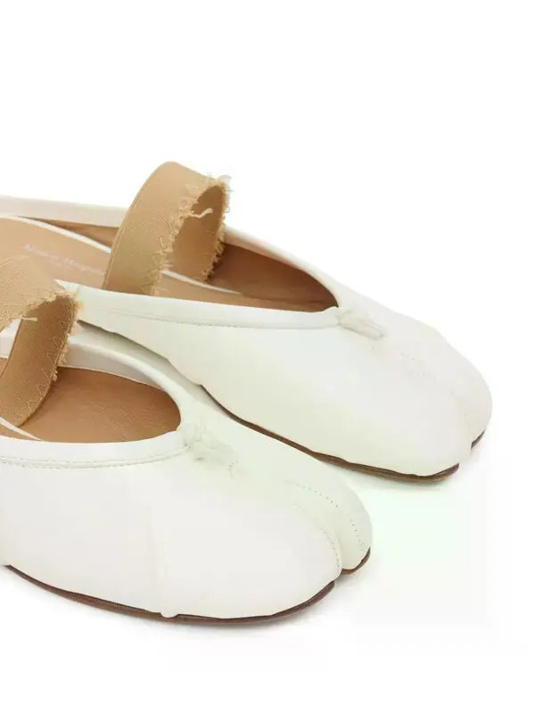 MAISON MARGIELA Tabi Ballerina Mules - White