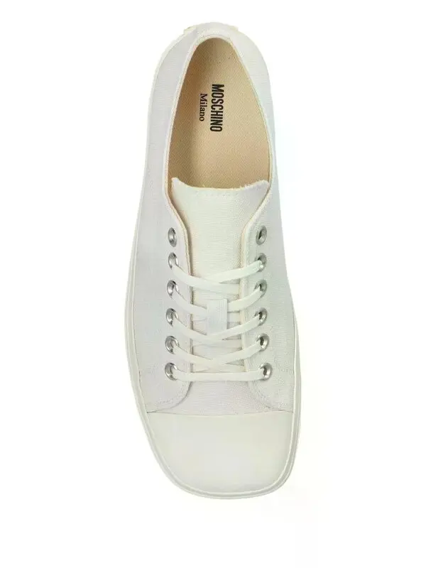Moschino Logo-patch Sneakers - White