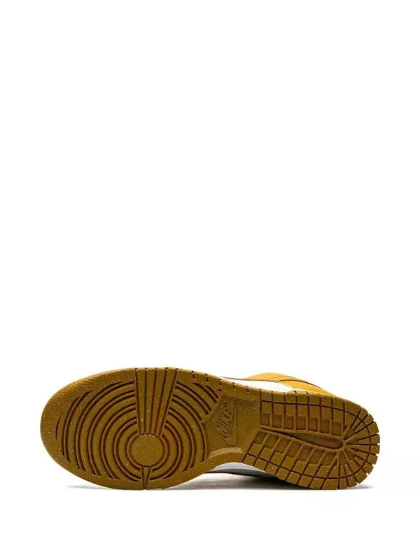 Nike Dunk Low Next Nature Gold/phantom Sneakers - White