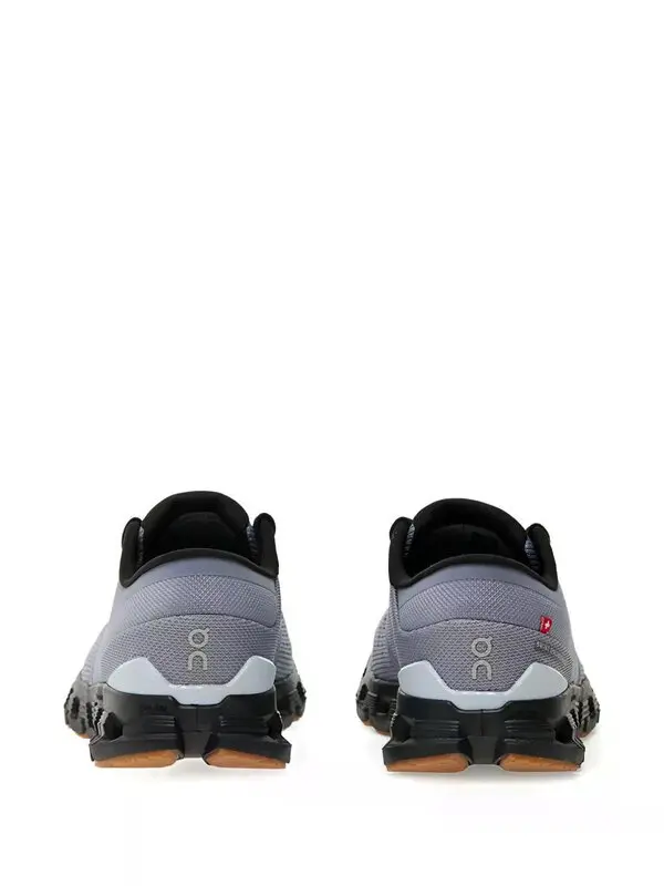 On Cloud X 4 Sneakers