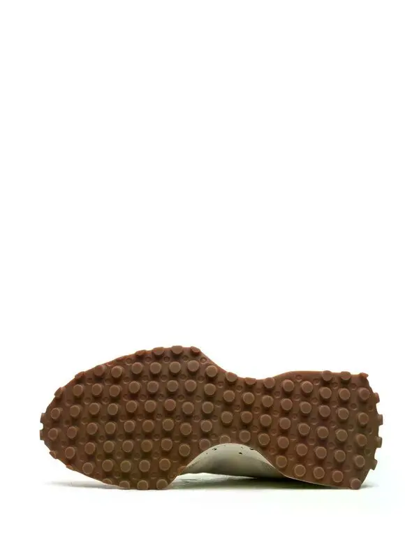 NEW BALANCE 327 Sneakers - Neutrals