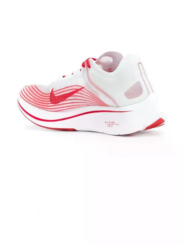 Nike Low-top Sneakers