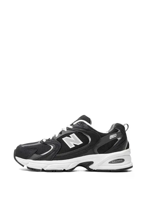 NEW BALANCE Mr530 Sneakers