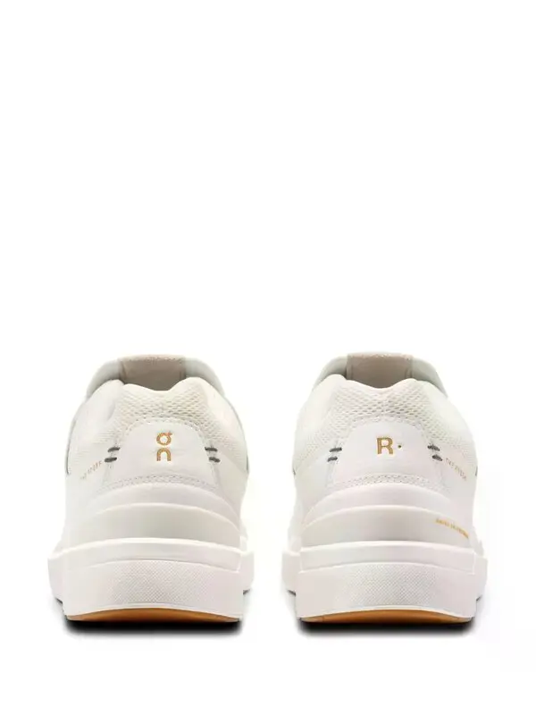On The Roger Centre Court Sneakers