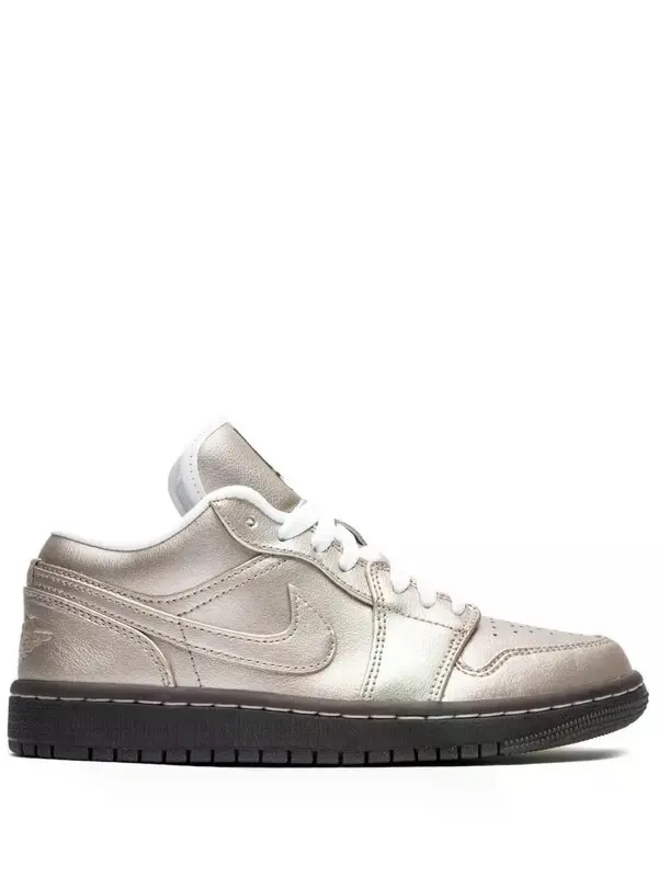 JORDAN Air 1 Sneakers