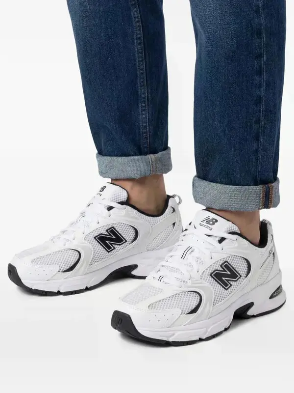 NEW BALANCE 530 Low-top Sneakers - White