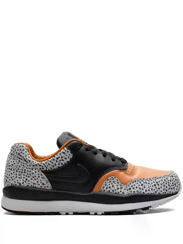 Nike Air Safari Electric Sneakers