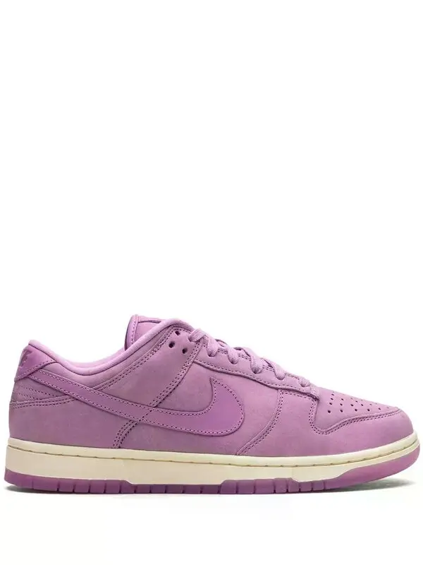 Nike Dunk Low Rush Fuchsia Sneakers - Pink