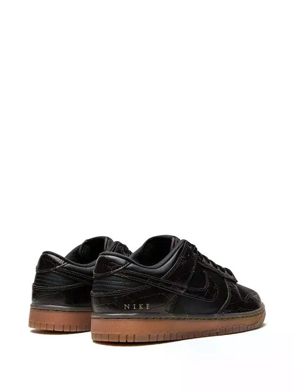 Nike Dunk Low Velvet Brown Sneakers - Black