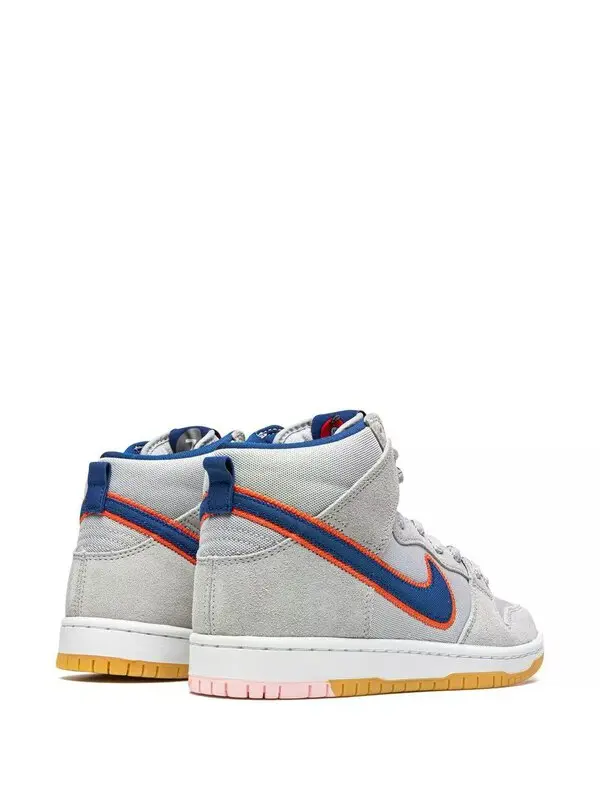 Nike Dunk High Sneakers - Grey
