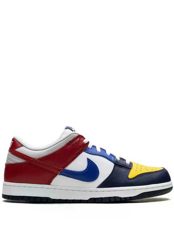 Nike Dunk Low "what The" Sneakers - Red