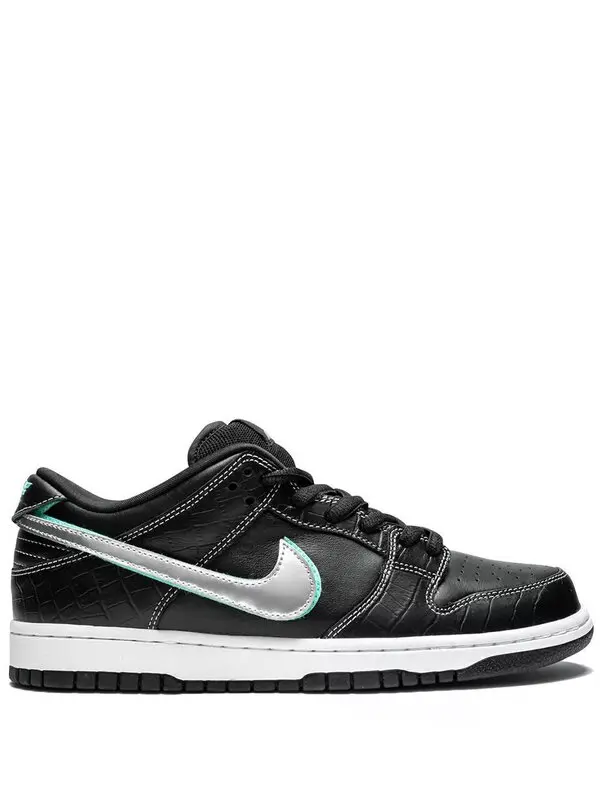 Nike Sb Dunk Low Pro Og Qs Diamond Sneakers - Black