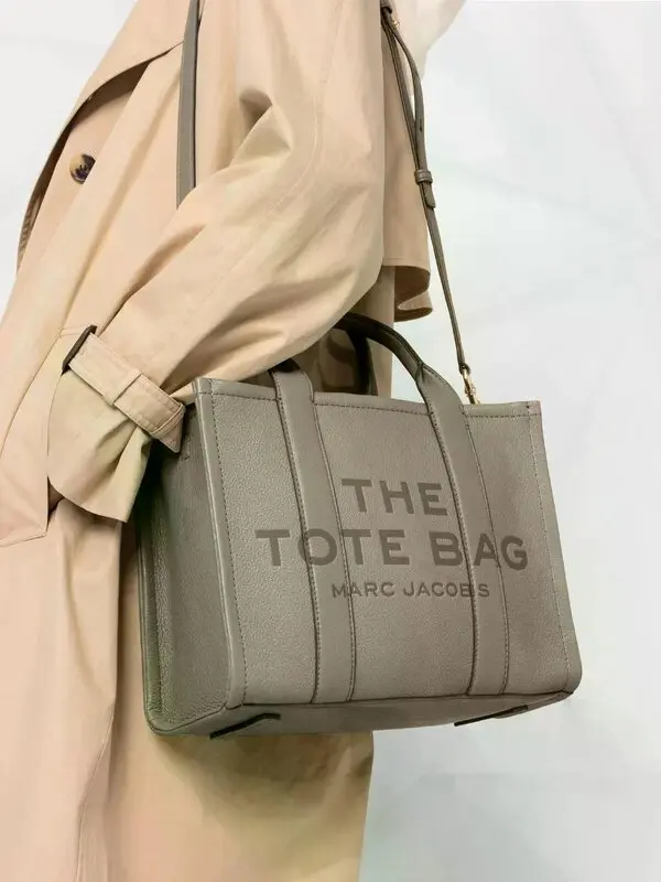 Marc Jacobs Medium Grained-leather Tote Bag - Brown