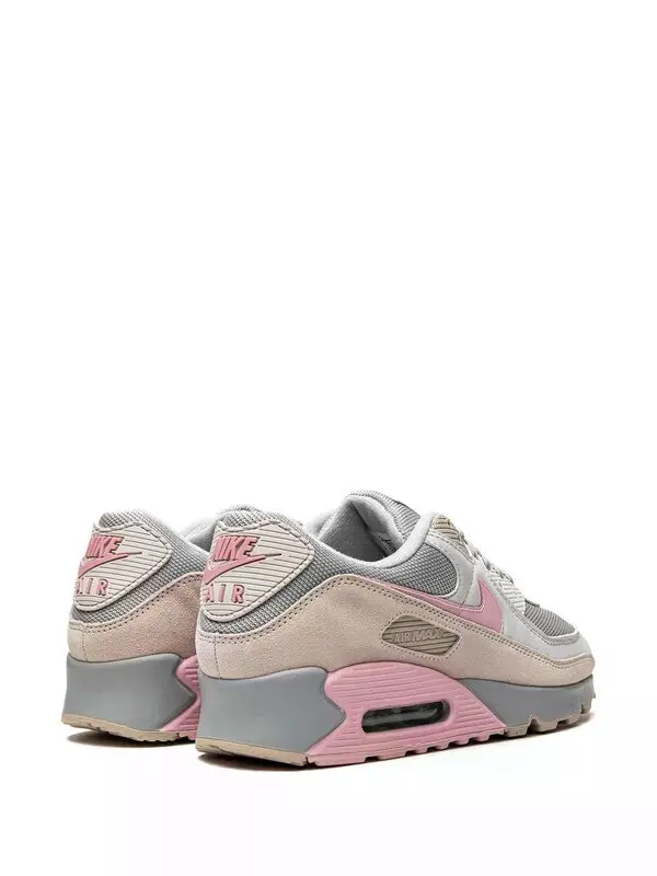 Nike Air Max 90 Sneakers