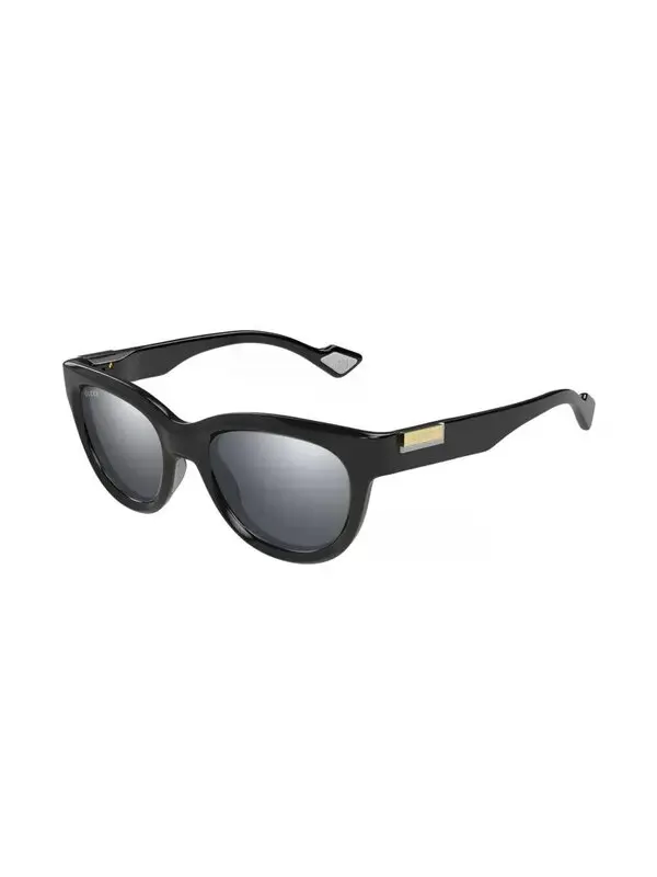 Gucci Oval Frame Tinted Sunglasses
