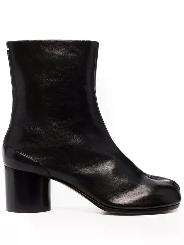 MAISON MARGIELA Tabi Leather Ankle Boots - Black