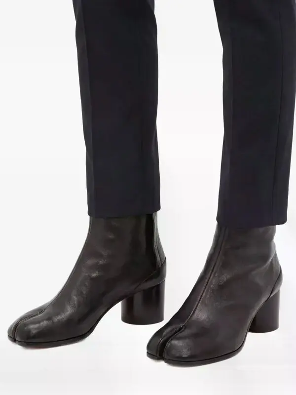 MAISON MARGIELA Tabi Leather Ankle Boots - Black
