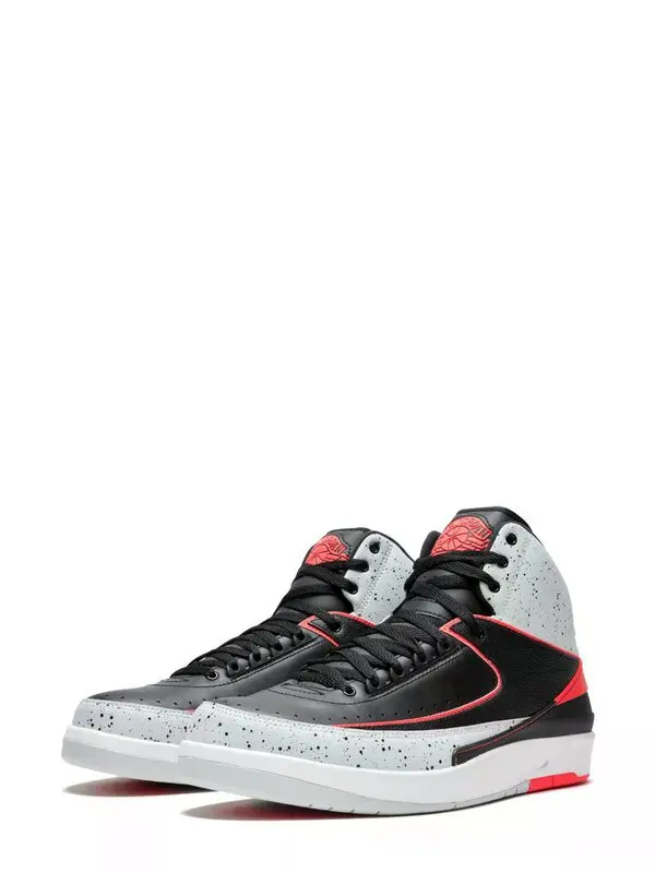 JORDAN 2 Retro Infrared 23 Sneakers - Black