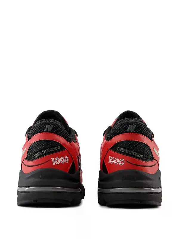 NEW BALANCE 1000 Sneakers - Red