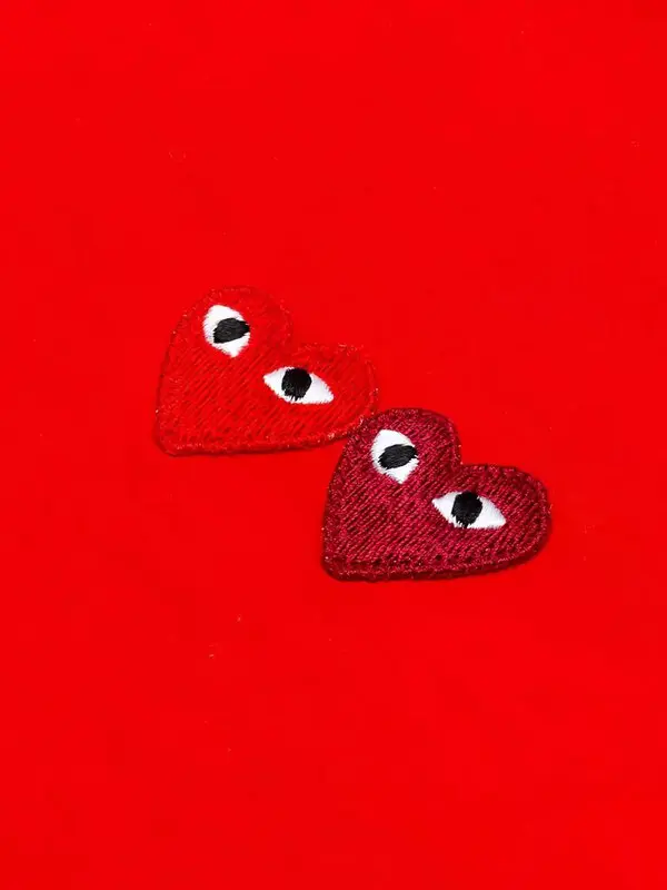 Play Comme Des Garcon Embroidered Logo T-shirt - Red